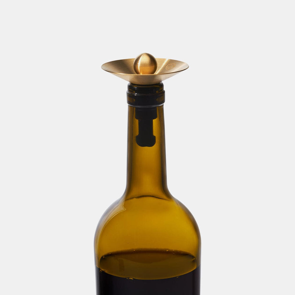 Wine Pourer Stopper