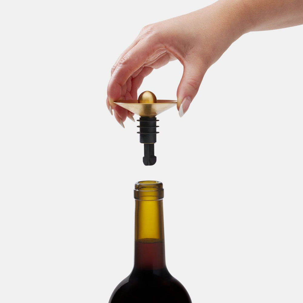 Wine Pourer Stopper