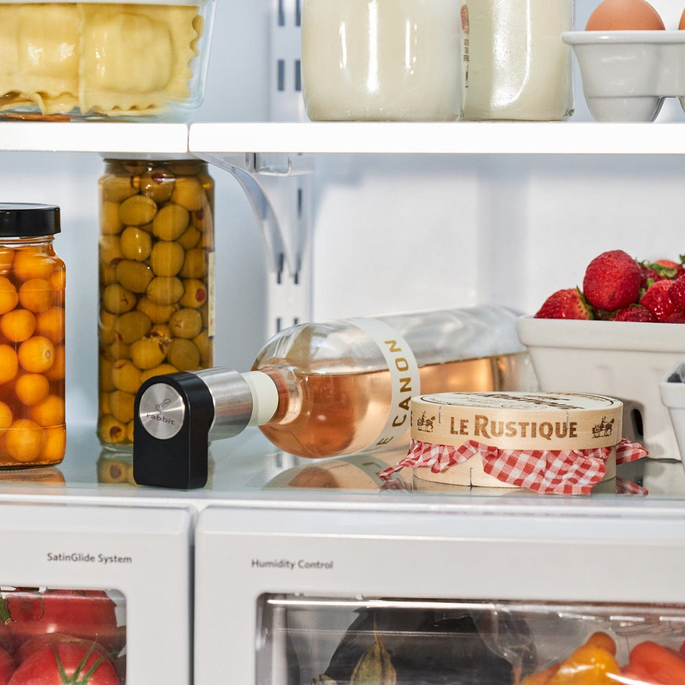 Wine Bottle Stopper & Stand