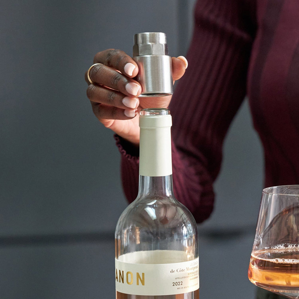 Wine Bottle Stopper & Stand